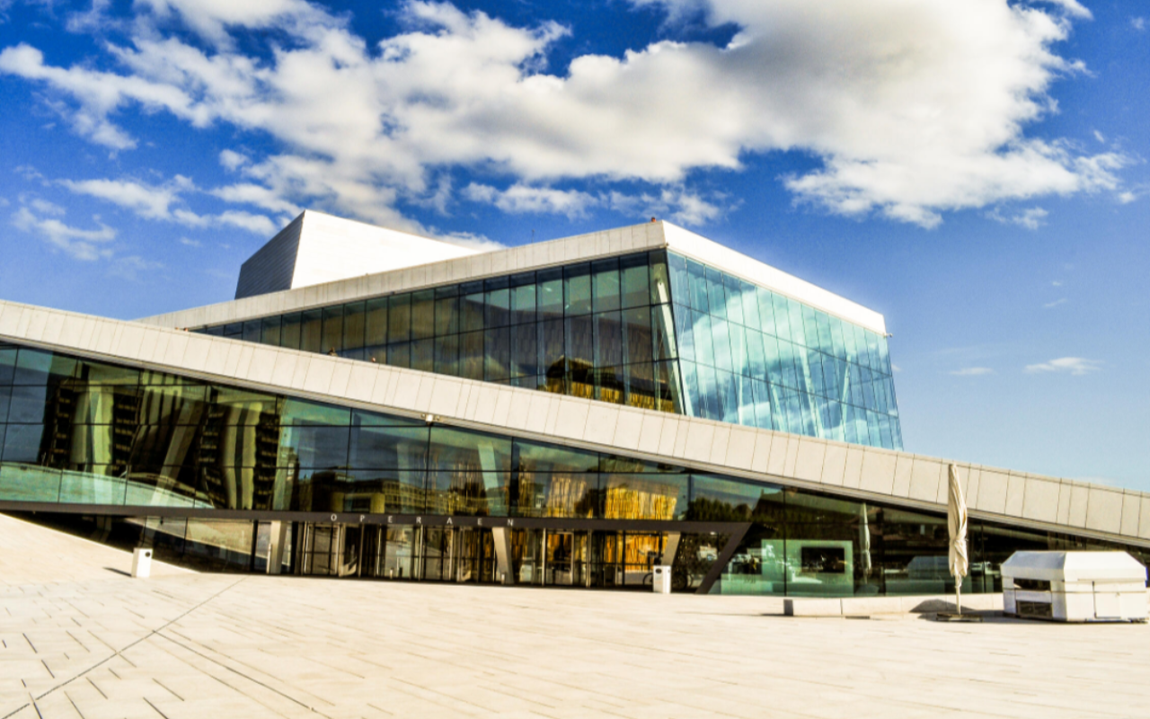 Oslo: History and Contemporary Art Self Guided Tour| Vox City