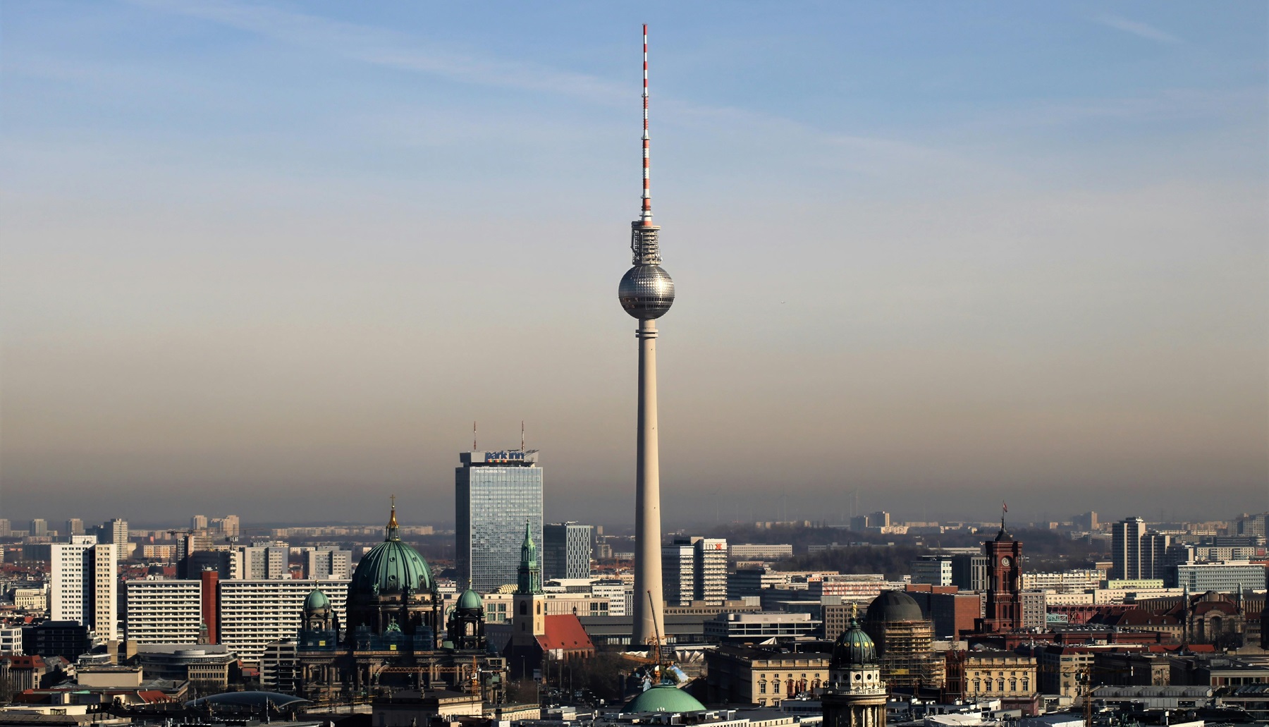 Berlín: Boleto de Entrada a la Torre de TV y Vista Panorámica con Mapa ...